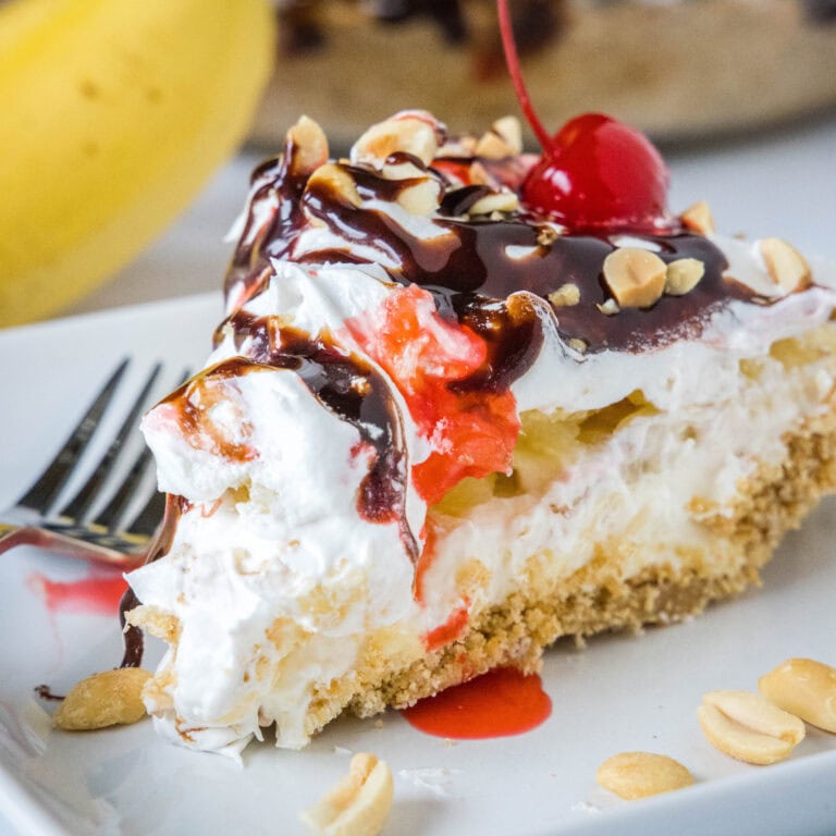 Banana Split Pie | Dinners, Dishes, and Desserts